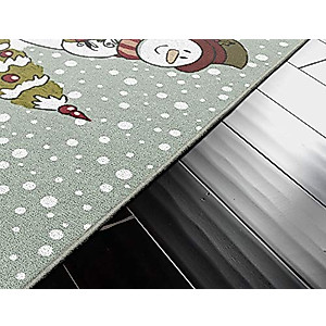 Brumlow MILLS Snowman Washable Festive Christmas Snow Scene Indoor or Outdoor Holiday Area Rug for Living or Dining Room, Bedroom Carpet and Kitchen Runner Rug, 30" x 46", Snow Christmas Tree