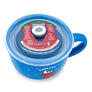 Silver Buffalo Peanuts Snoopy Chillin Ceramic Soup Mug With Vented Lid | Holds 24 Ounces