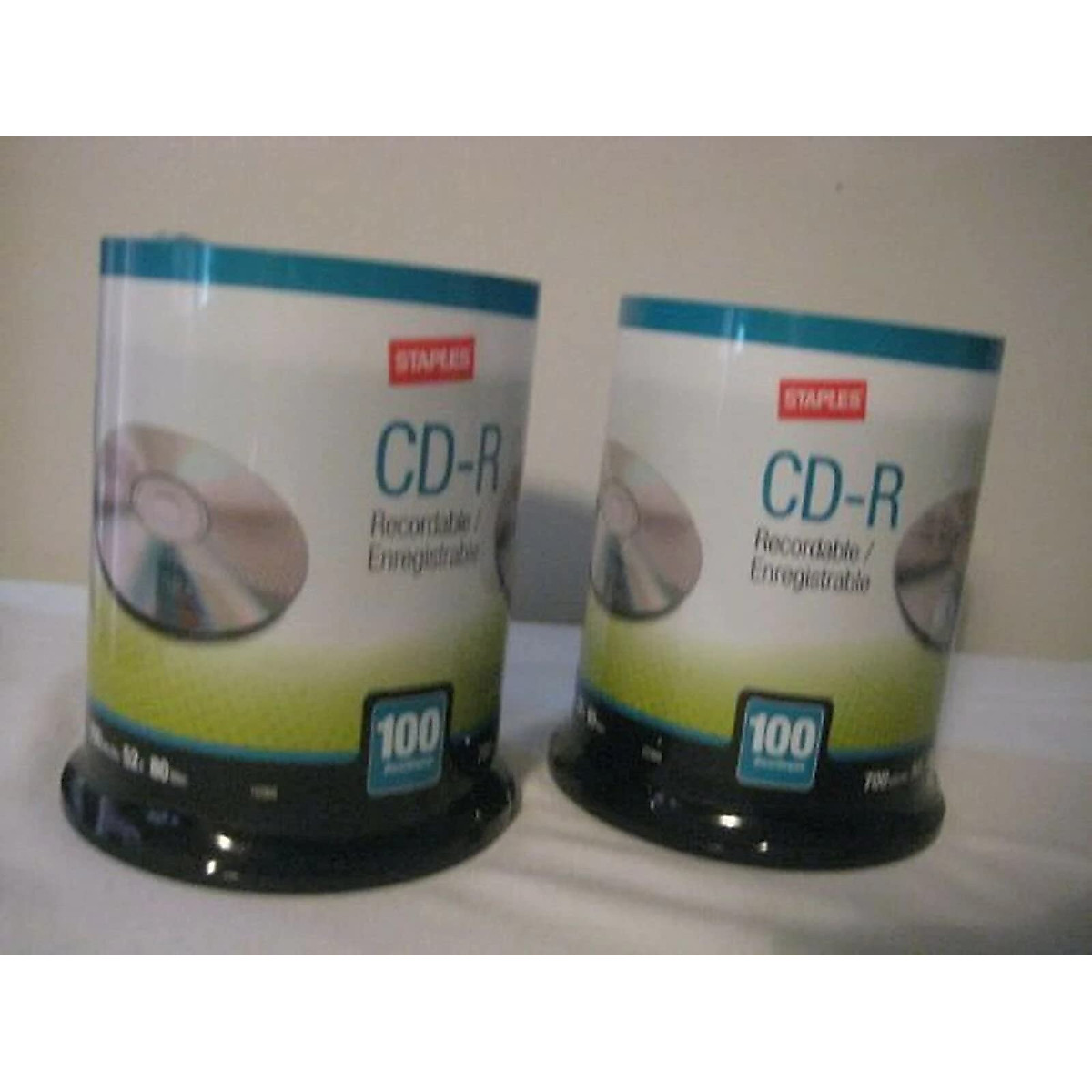 Staples CD-R Recordable/Enregistrable 100 per package (2 Pack)