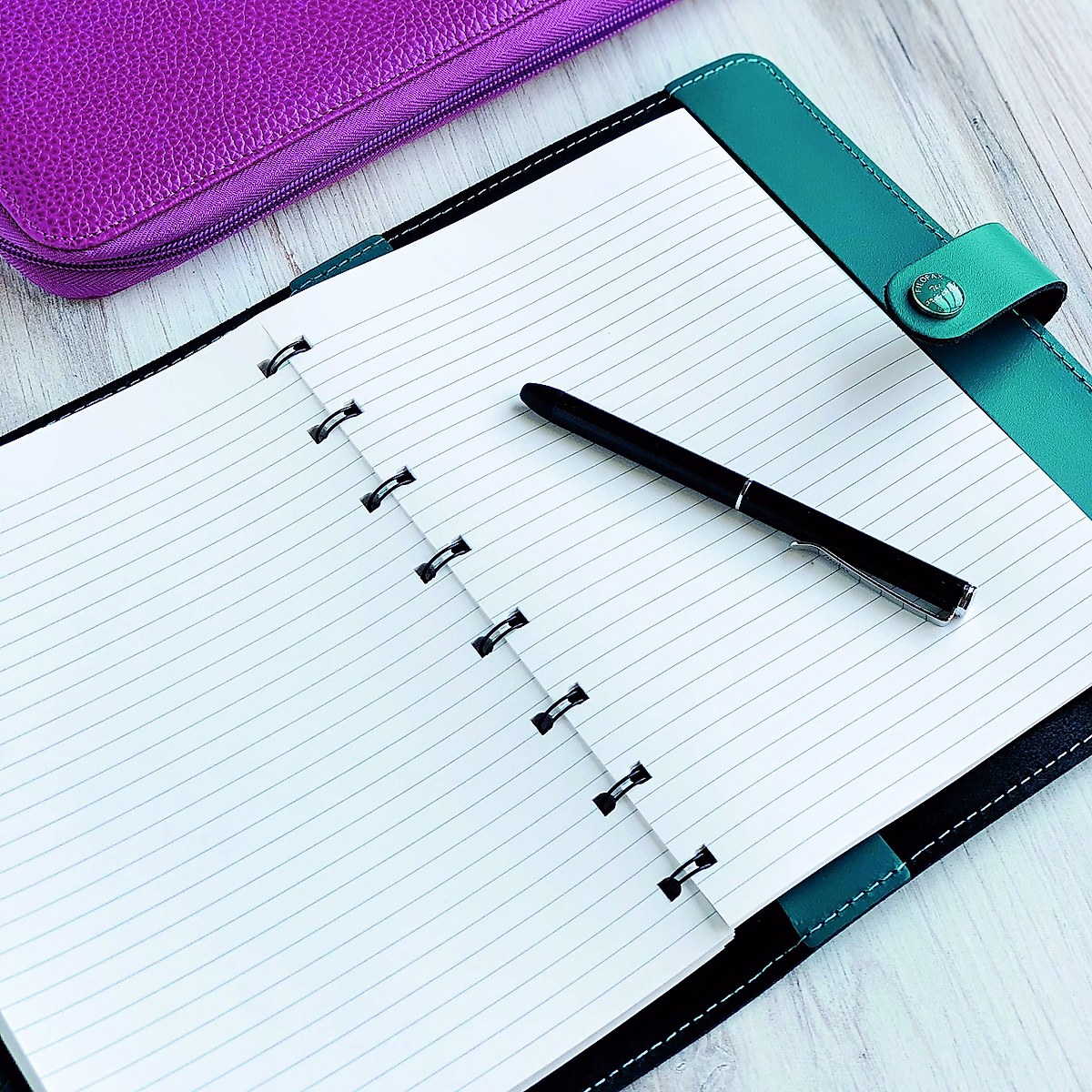 Filofax Folio Refill, A5 Size, Icon Black Notebook, Ruled, 8.25" x 6.125", White Paper (B292218)