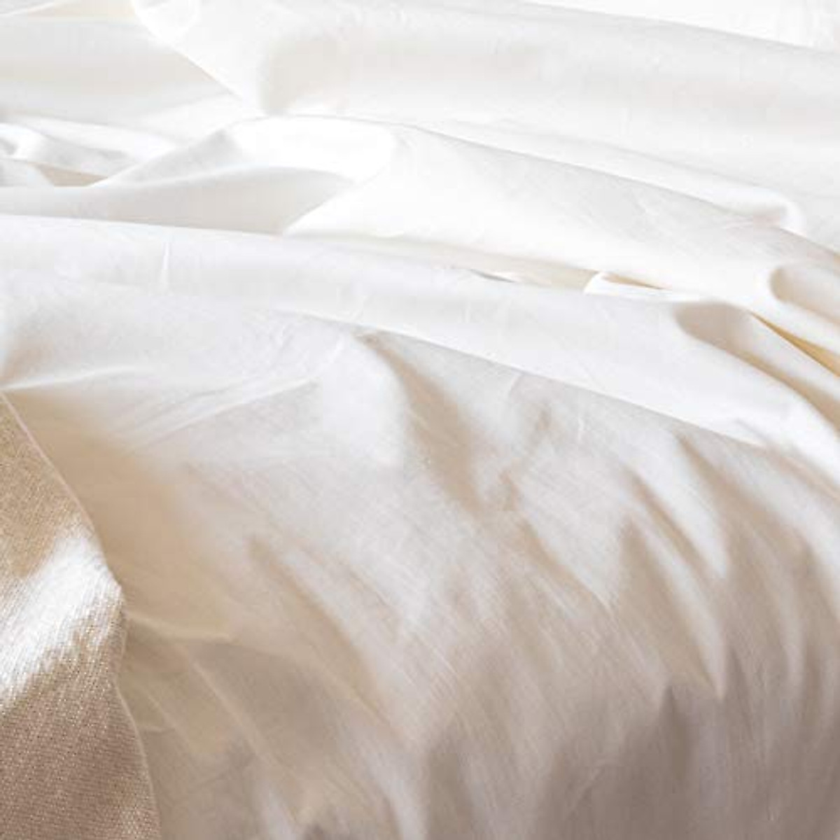 Refinery29 | Jules Bedding Collection | 100% Cotton Luxury Premium Ultra Soft Lightweight 5 Piece Sheet Set, Anti-Wrinkle, Anti-Fade, Stain Resistant & Hypoallergenic (King, White)