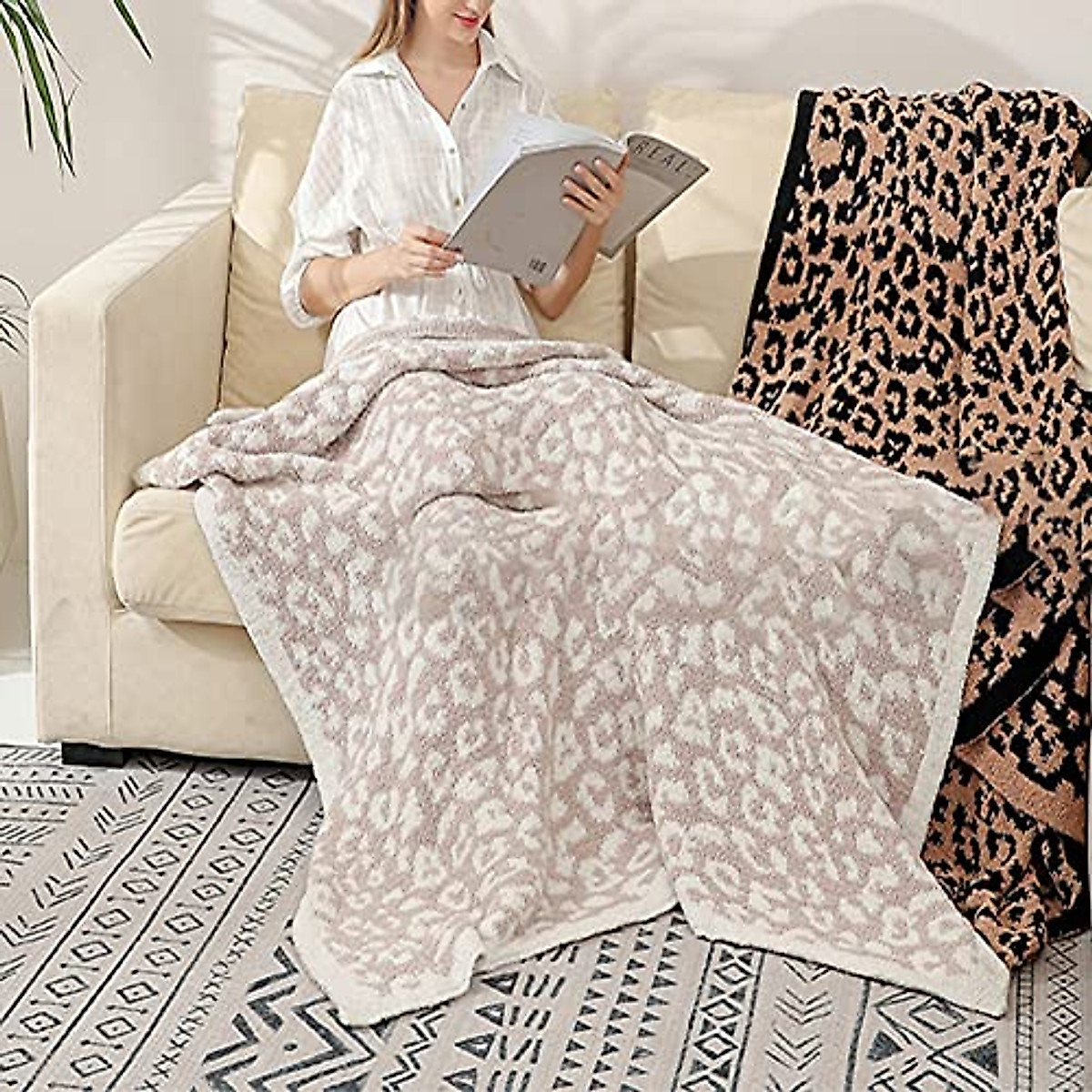 Leopard Knitted Throw Blanket Super Soft Cozy Warm Microfiber Leopard Print Blanket 60"x80"Lightweight Fluffy Reversible Beige Cheetah Print Blanket for Couch Sofa Bed Travel