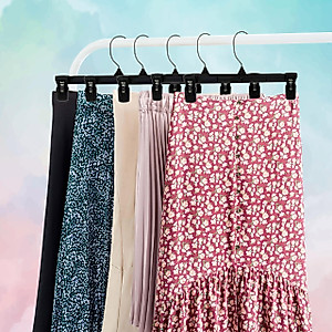 Hanger Central 30 Pack Space Saving Heavy Duty Slim Plastic Pants, Skirts and Shorts Hangers, Ridged Non-Slip with Pinch Clips, 360-Rotating Chrome Swivel Hook, in Black, 10 Inches