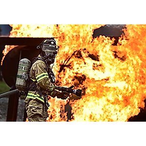 Uniden SDS100 True I/Q Digital Handheld Scanner, Designed for Improved Digital Performance in Weak-Signal and Simulcast Areas, Rugged / Weather Resistant JIS 4 Construction