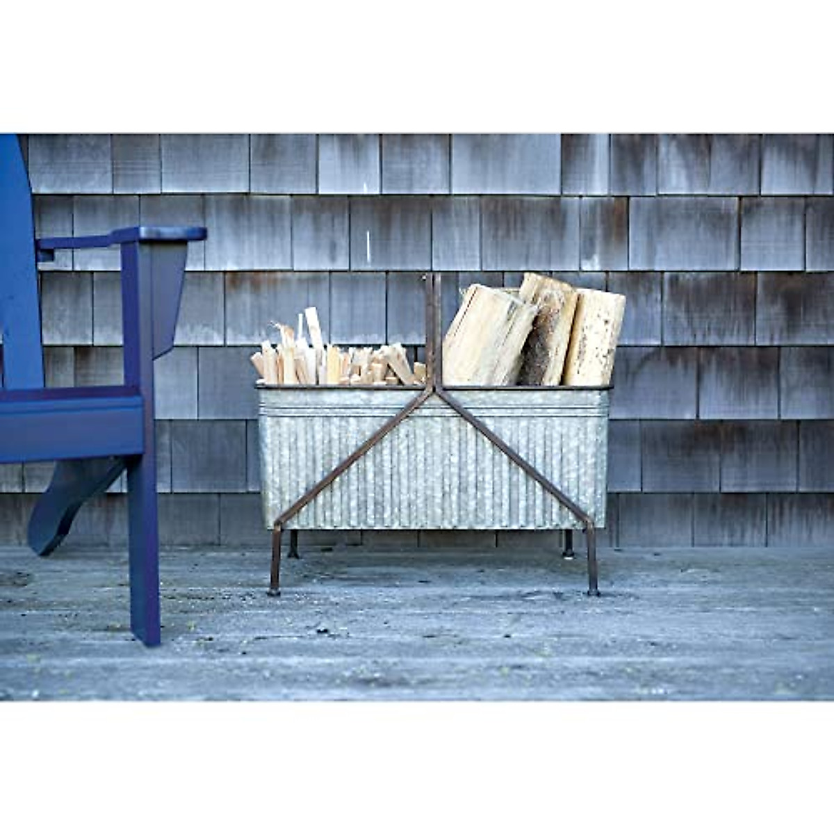 Farmhouse Galvanized Metal Storage Bucket on Stand with Handle, Distressed Silver