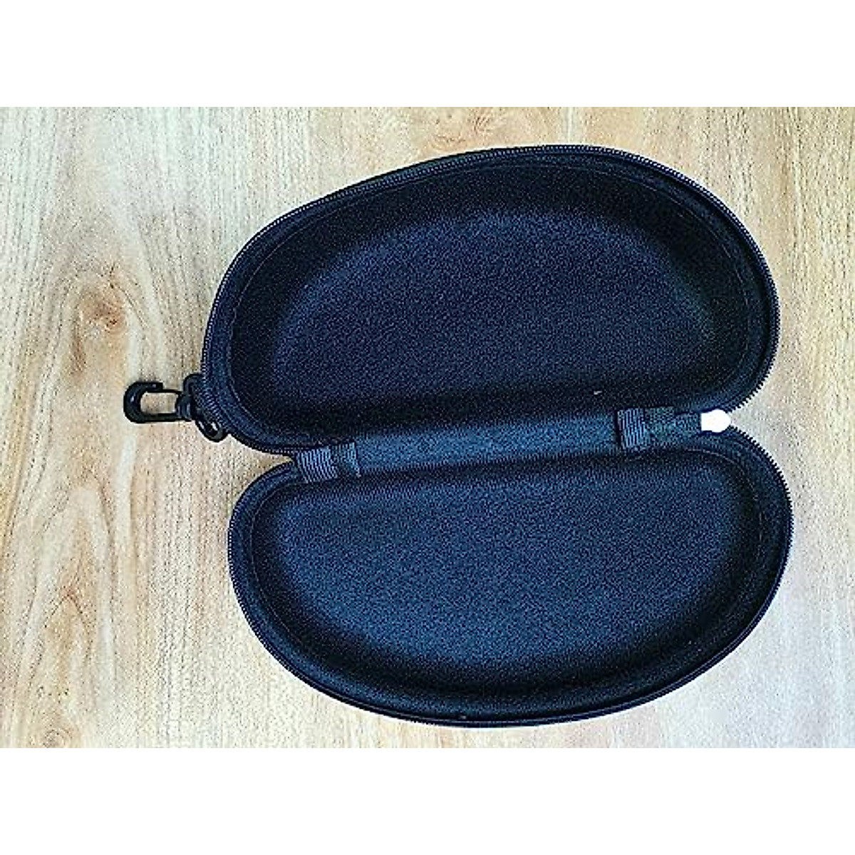 alladaga 3 Pack Zipper Shell Eyeglasses and Sunglasses Case with Plastic Carabiner Hook (Black)