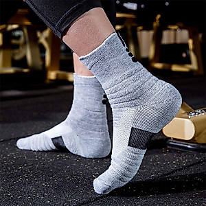 YQHMT Basketball Socks Outdoor Athletic Crew Socks Thick Compression Long Running Sports Socks for Men & Women 4 Pack