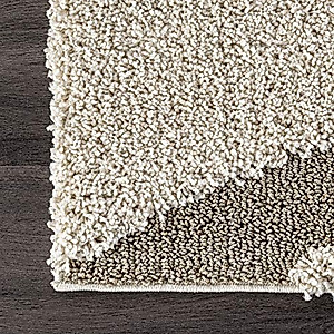 nuLOOM Carolyn Cozy Soft & Plush Shag Area Rug, 6 ft 7 in x 9 ft, Cream