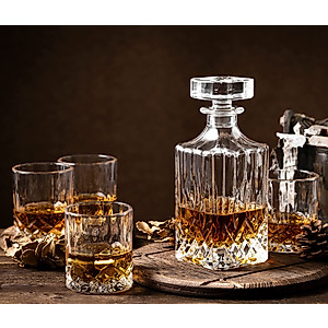 Verolux Whiskey Decanter Set with 4 Glasses in Gift Box, Unique Anniversary Housewarming Birthday Gifts for Men Dad Husband Boyfriend, for Bourbon Whiskey Liquor Scotch Gin Rum Tequila Vodka Brandy