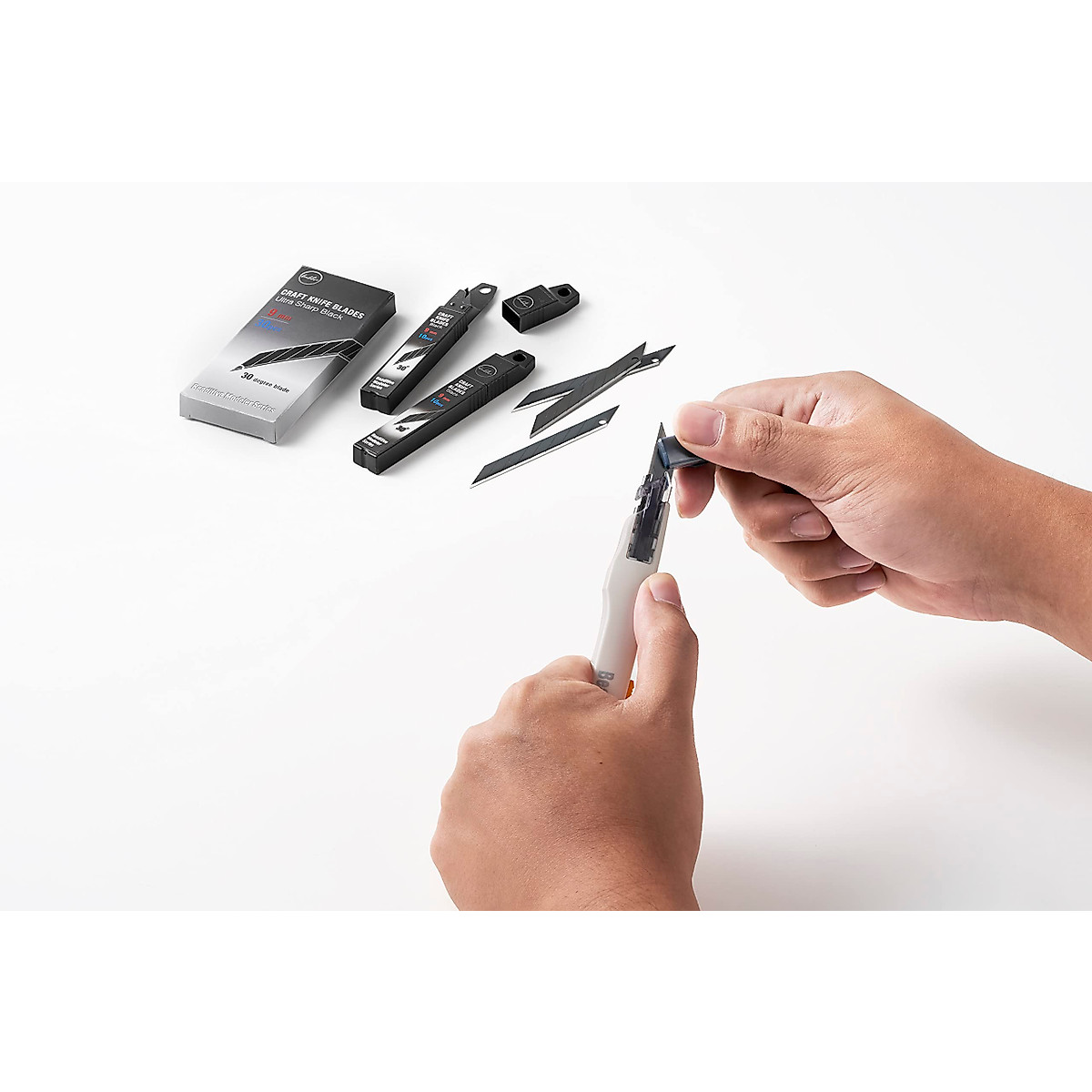 Beaditive Detail Craft Knife Blades (30 pcs) - 30 Degree Snap-Off Utility Knife Blade - Art, Craft, Model Making (Ultra Sharp Black)