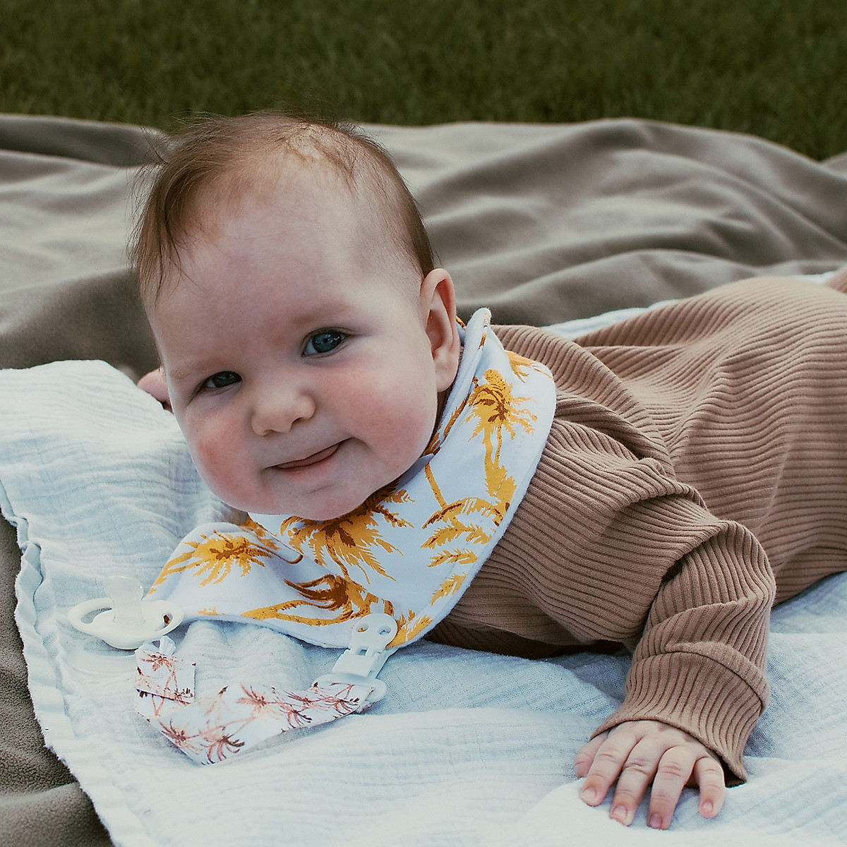 Stadela 100% Cotton Baby Bandana Drool Bibs for Drooling and Teething Nursery Burp Cloths 4 Pack Unisex Set for Girl and Boy – Palm Tropical Leaf Hawaii Surfing Pineapple Beach Summer