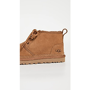 UGG Women's Neumel Boot, Chestnut, 09