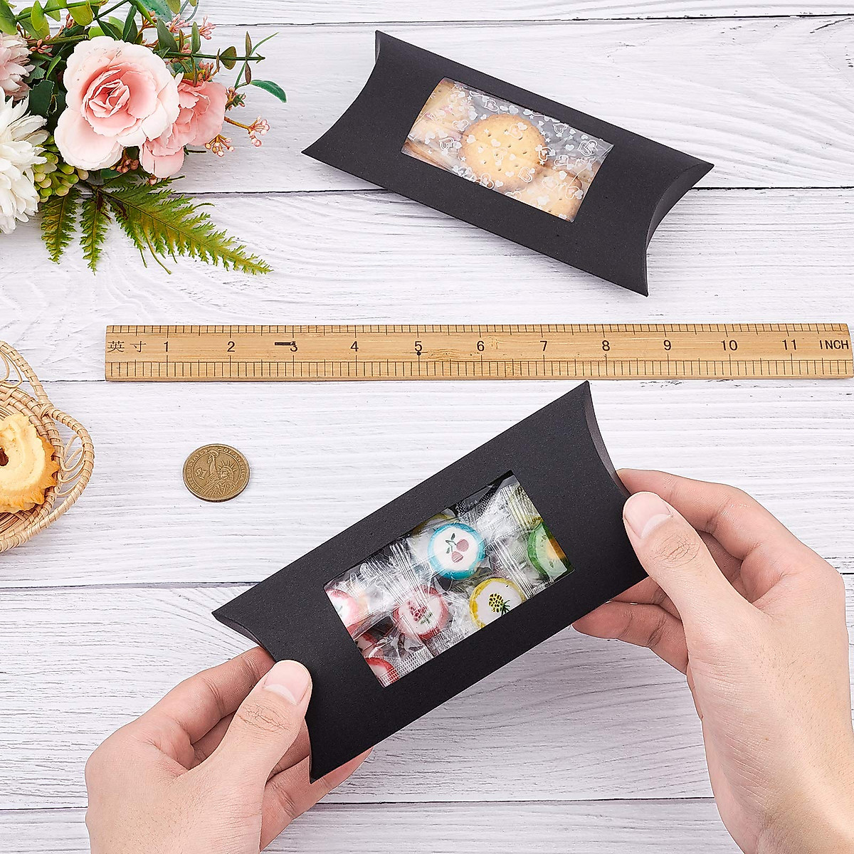 BENECREAT 30pcs 6x3x1 Inches Black Kraft Paper Pillow Boxes with Clear Window, Candy Packaging Box Treat Box for Birthday Wedding Party