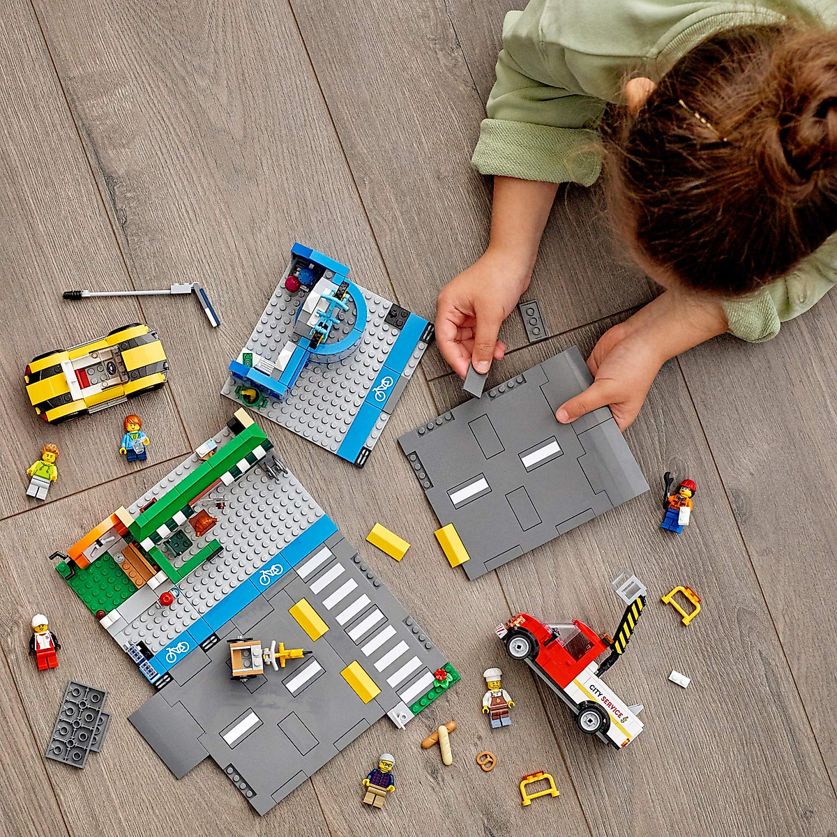 LEGO City Shopping Street 60306 Building Kit; Cool Building Toy for Kids, New 2021 (533 Pieces)