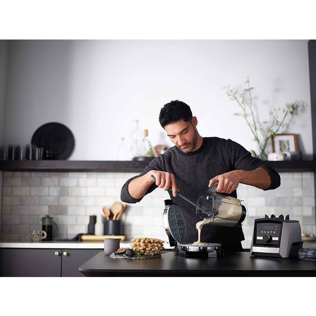 Vitamix Aer Disc Container, 48 oz. & Blade Scraper Accessory, Grey