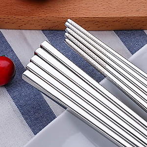 LIUNA Reusable Metal Chopsticks 304 Stainless Steel Chopsticks 9 Inch Mirror Polish Square Chop stick 5 Pairs Gift Set