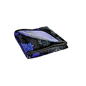 Marvel Black Panther Legend Throw Blanket - Measures 46 x 60 inches, Kids Bedding - Fade Resistant Super Soft Fleece (Official Product)