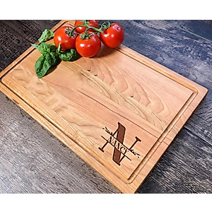 Personalized Mr and Mrs Cutting Board Wedding Gift for Couple Custom Cutting Board Housewarming Gift