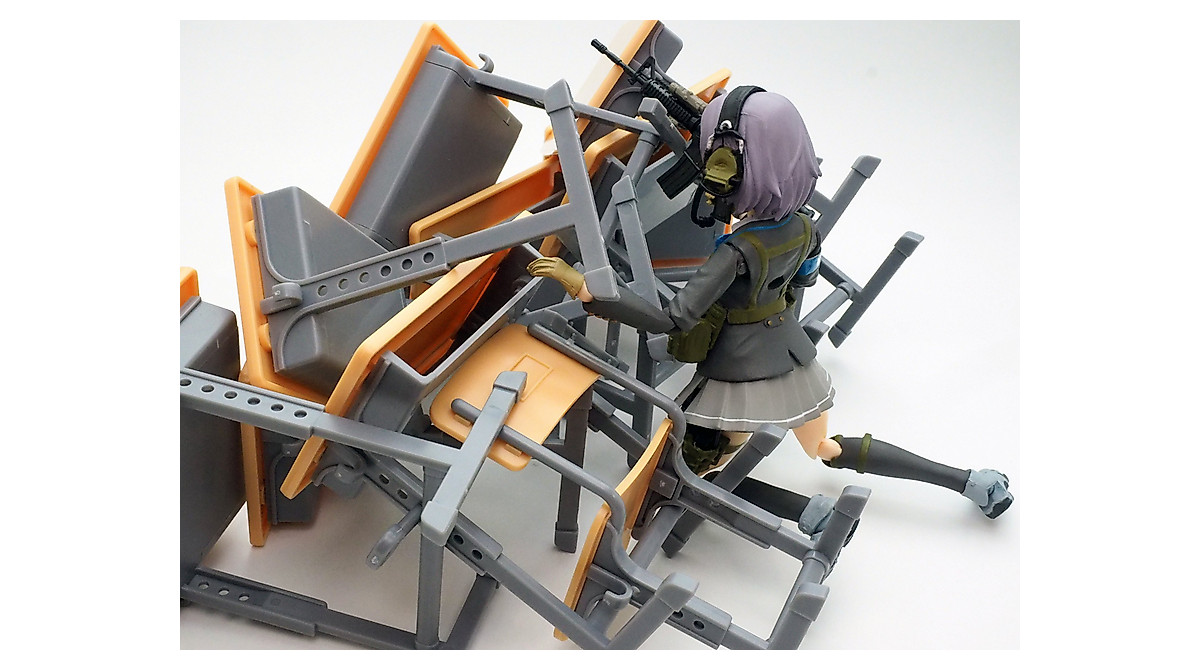 Tomytec Little Armory LD013 Desk – Perfect for Displays