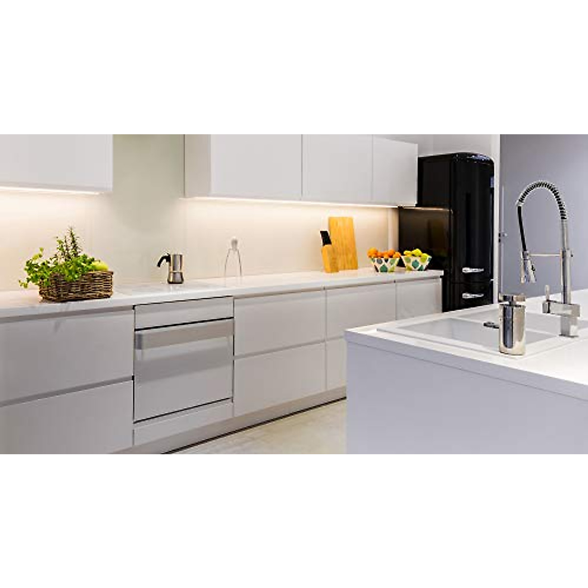 Eve Light Strip - Apple HomeKit Smart Home LED Lights Strip, Full Color Spectrum and White, 1800 Lumens