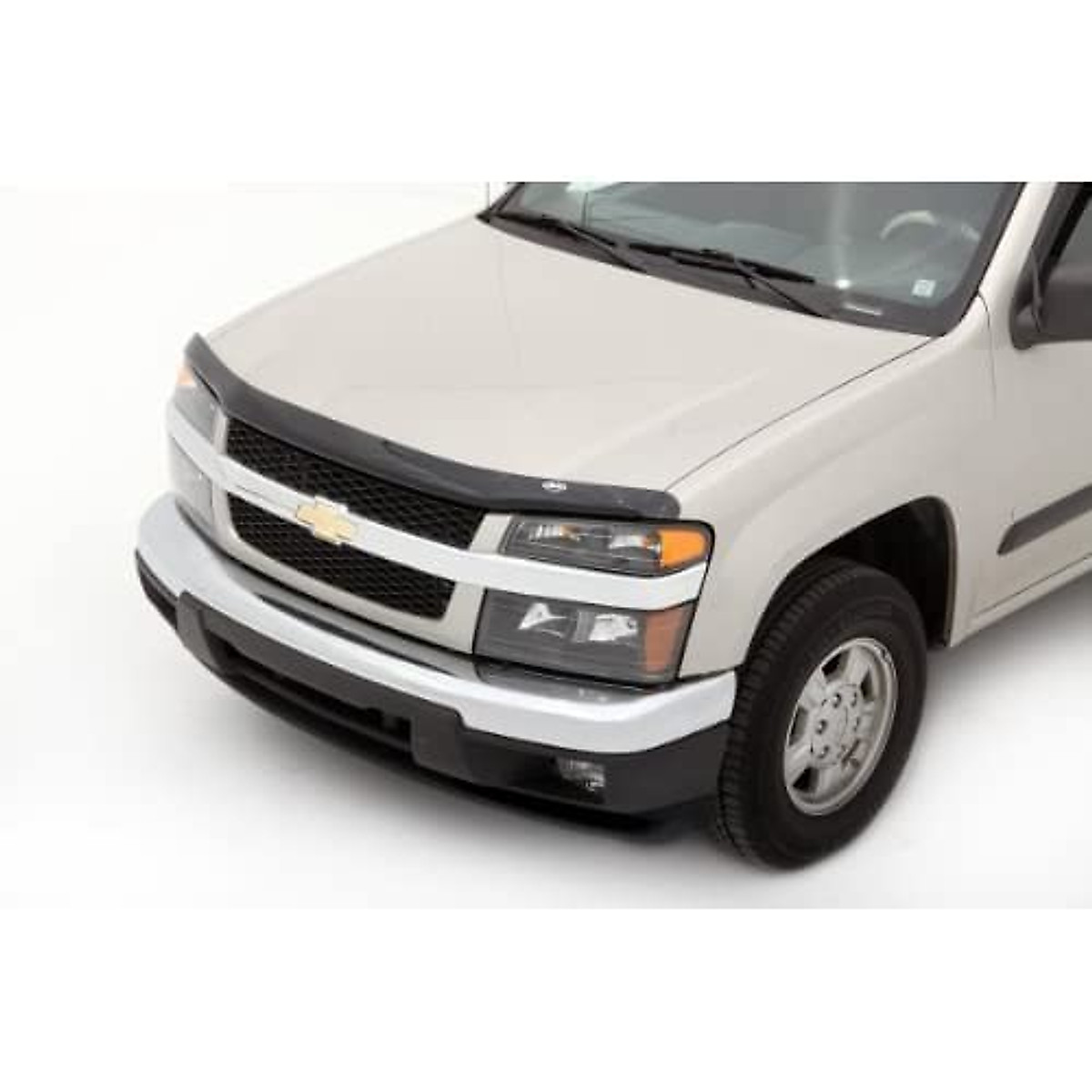 Auto Ventshade (AVS) 21941 Hoodflector Dark Smoke Hood Shield for 1995-2005 S10 Blazer & S15 Jimmy, 1994-2005 S10 Pickup & Sonoma, 1998-2001 GMC Envoy, 1996-2001 Oldsmobile Bravada