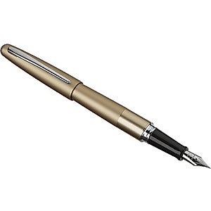 PILOT Metropolitan Collection Fountain Pen, Gold Barrel, Classic Design, Fine Nib, Black Ink (91112)