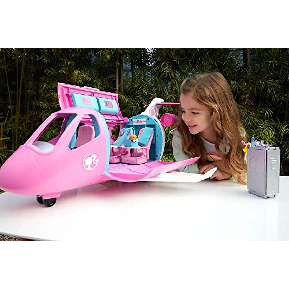 Barbie Airplane Playset, Dreamplane with 15+ Accessories Including Puppy, Snack Cart, Reclining Seats and More (Amazon Exclusive)