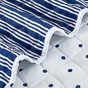 Market & Place 2 Piece Reversible Quilt Set with Sham | All-Season Soft & Lightweight Bedspread with Modern Striped Pattern | Nora Collection (Twin, White/Navy)