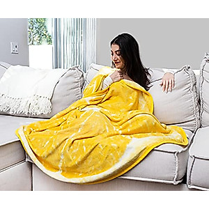 Lemon Slice Round Fleece Throw Blanket | 60 Inches