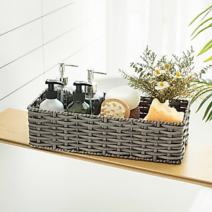 GRANNY SAYS 2-Pack Wicker Baskets with Handles for Storage, Set of 2, 17"L x 13"W x 5H