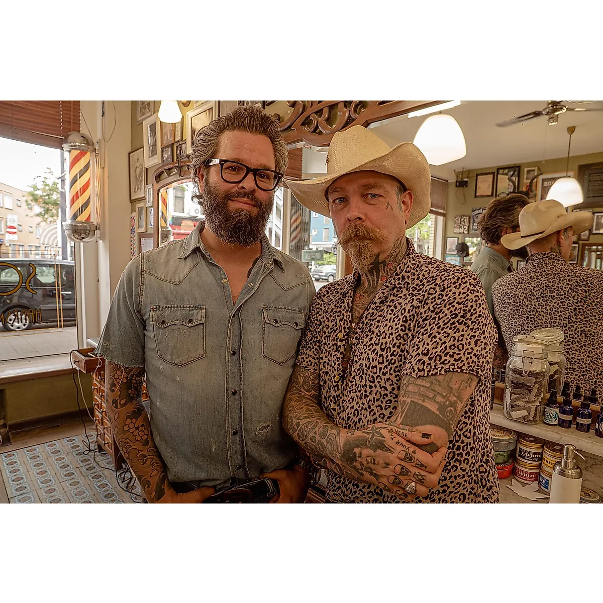 Reuzel Scrub Shampoo, Deeply Cleanses, 11.83 oz