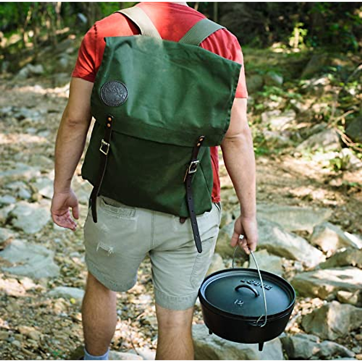 Lodge Tall Boy Tripod with 6 Quart Camp Dutch Oven and 12-Pack Aluminum Foil Dutch Oven Liners