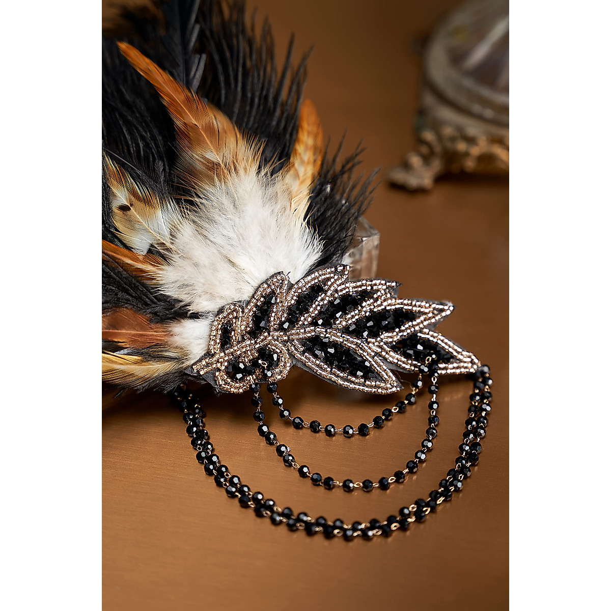 BABEYOND 1920s Headpiece Flapper Headband - Roaring 20's Sequined Showgirl Hair Band Black with Feather (Black)