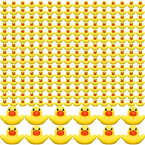 900 Pcs Mini Rubber Ducks in Bulk Bath Toy Squeak Tiny Ducks for Kids Bathtub Shower Birthday Favors Party Decoration Gift, 1.57 x 1.57 x 1.18 Inches