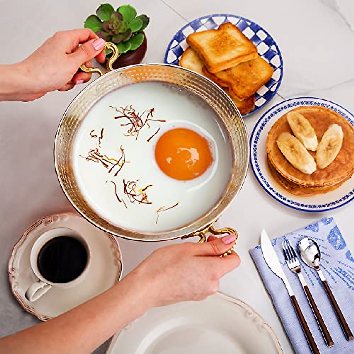 Crystalia Authentic Hammered Copper Pan, Traditional Handmade Copper Skillets for Cooking, Copper Egg Fry Omelet Pan with Ergonomic Metallic Handles, Hammered Copper Cookware (9.5 Inch)