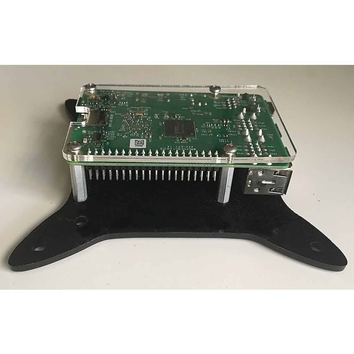 VESA Mount for Raspberry PI 5,4,3,2 & B+ (Basic)