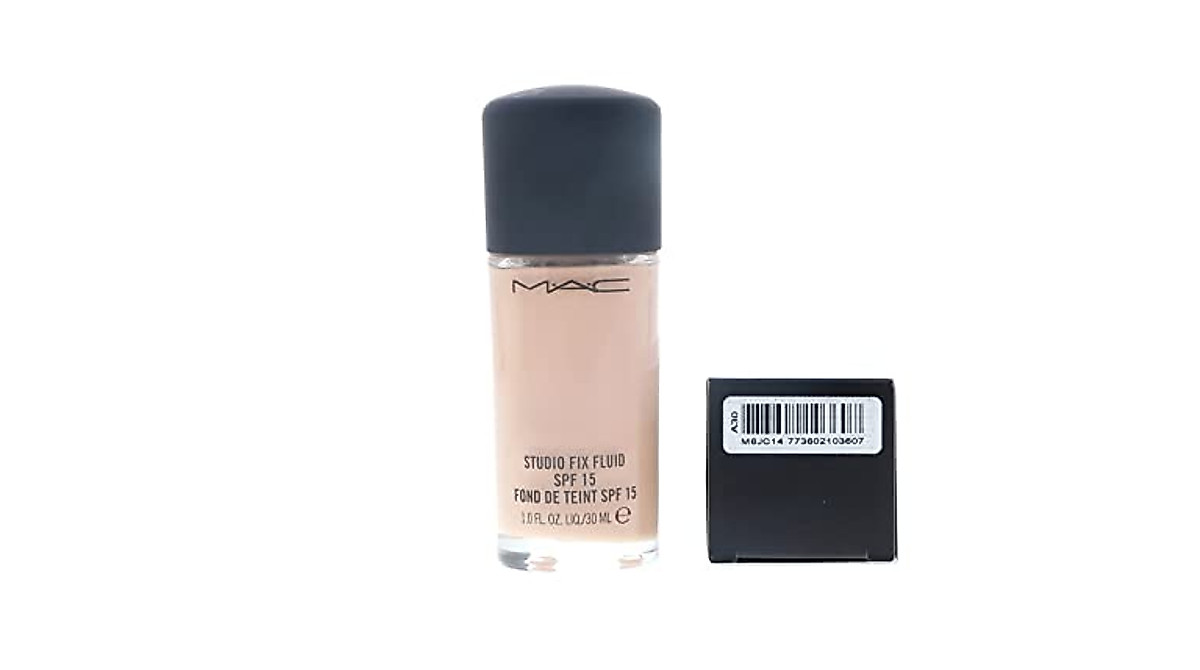 MAC Studio Fix Fluid Foundation SPF 15 - Flawless Matte Finish