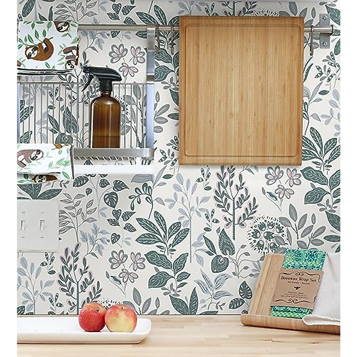 Vinjiasin Peel and Stick Wallpaper Floral Wallpaper Self Adhesive Removable 16.1"x 197" Contact Paper Boho Flower Leaf Wall Paper for Walls Furniture Creamy White/Green