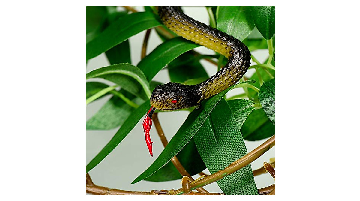 15 Realistic Rubber Snakes for Halloween & Garden Decorations