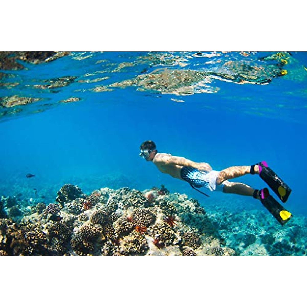 FitsT4 Sports Neoprene Water Socks 3mm Snorkel Fin Anti-Slip Sock Swim Men Women Dive Wetsuit Booties Perfect for Scuba Surfing Kayaking Beach Volleyball Soccer