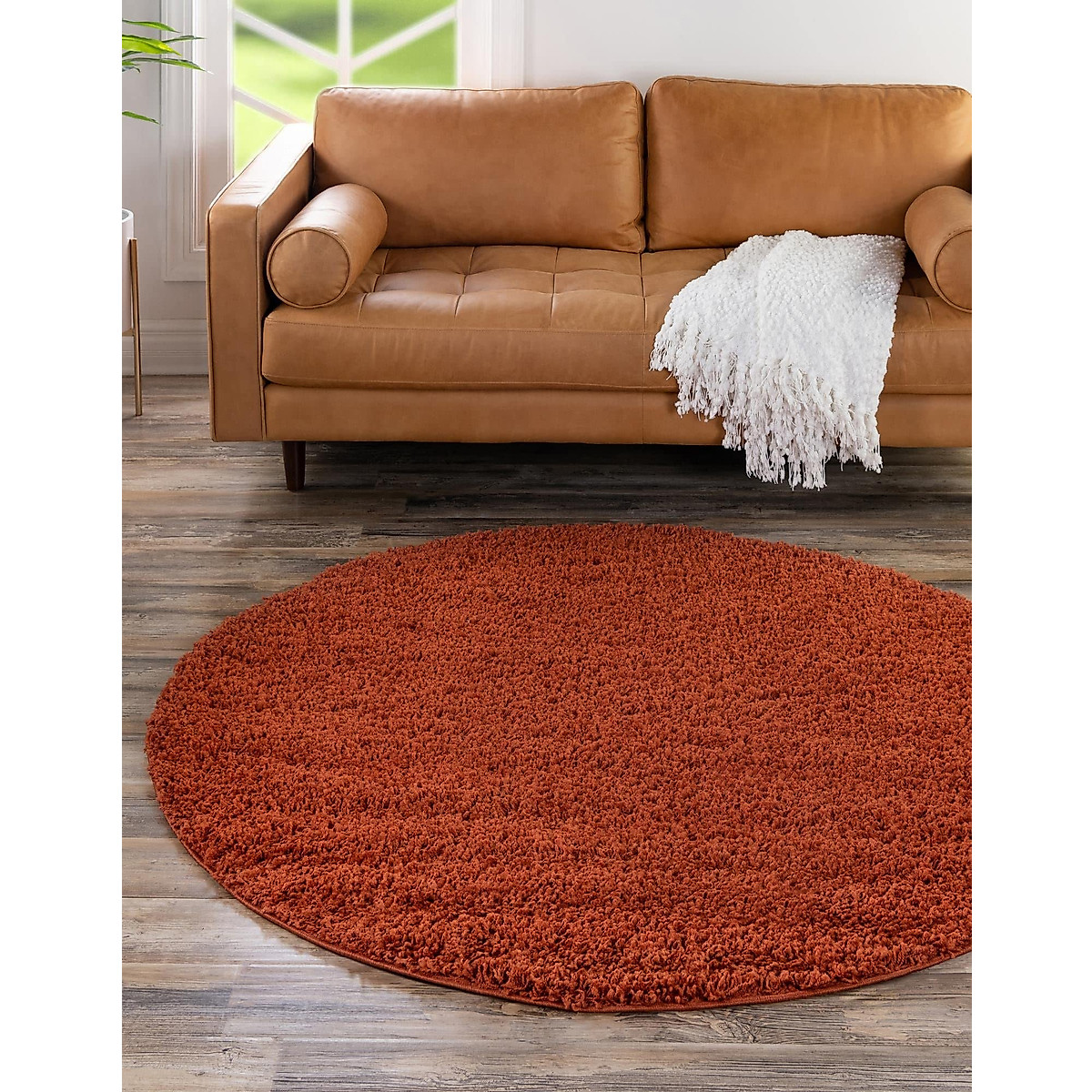 Rugs.com - Über Cozy Solid Shag Collection Rug – 3 Ft Round Terracotta Shag Rug Perfect for Kitchens, Dining Rooms