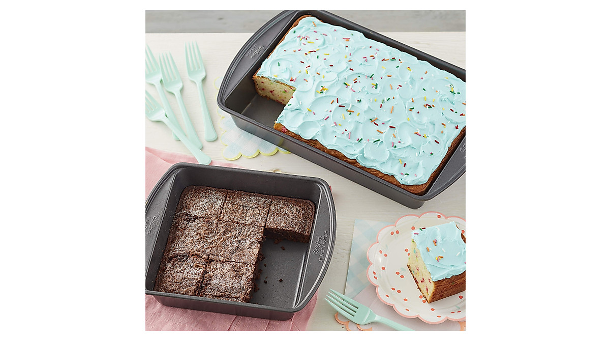 Wilton Perfect Results Non-Stick Cake Pan Set - 2-Piece