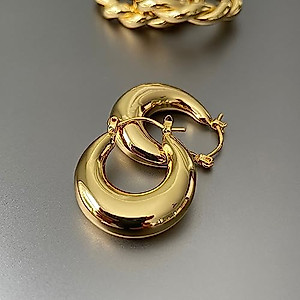 Tewiky Chunky Gold Earrings for Women, 14k Plated Small Hoop Hypoallergenic Oval Women Trendy Fashion Hoops Jewelry Gifts