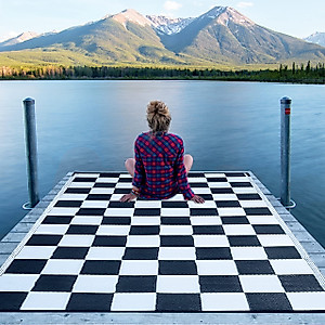 RURALITY Outdoor Rug 5x8 for Patios Clearance,Waterproof Indoor Outdoor Mats for Camping,Beach,RV,Porch,Picnic,Reversible,Black and White,Check