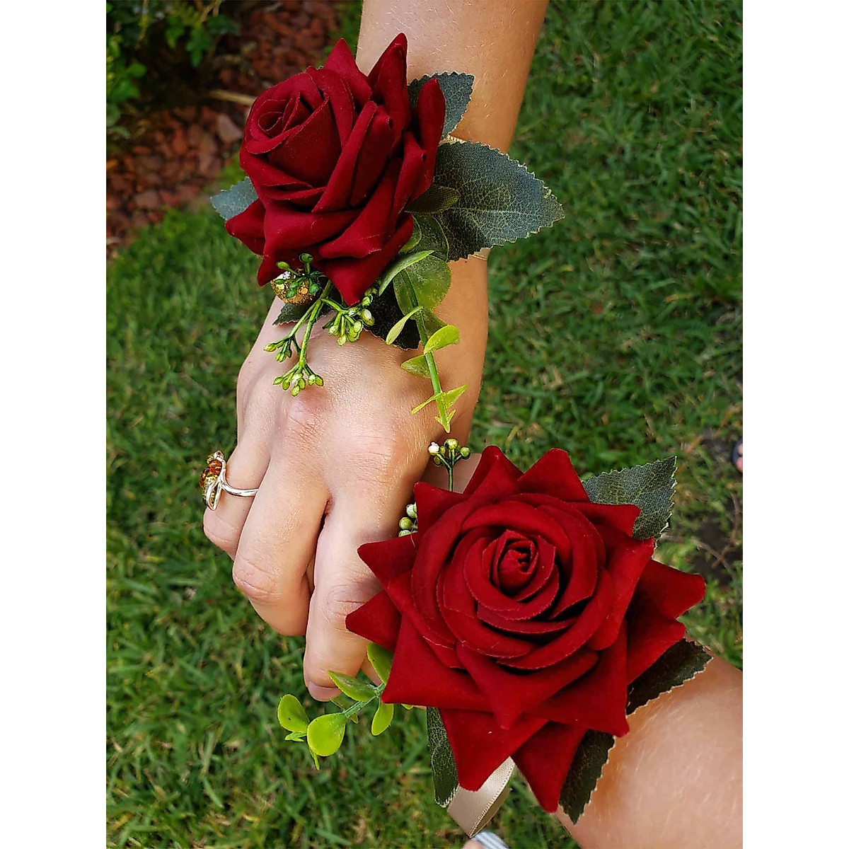 Campsis 2PCS Wedding Wrist Flower Wine Red Floral Wrist Corsage Bridal Rose Leaf Hand Flowers for Bride and Bridesmaid Festival Prom Engagement
