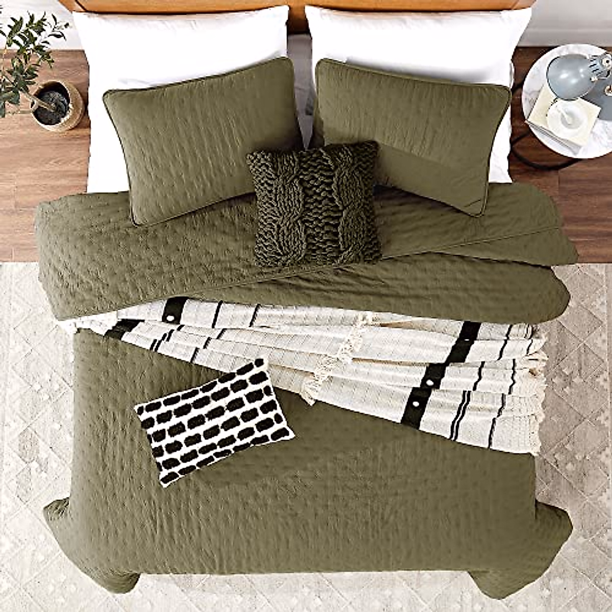 Green King Size Quilt Bedding Sets with Pillow Shams, Olive Lightweight Soft Bedspread Coverlet, Sage Quilted Blanket Thin Comforter Bed Cover, All Season Summer Spring, 3 Pieces, 104x90 inches