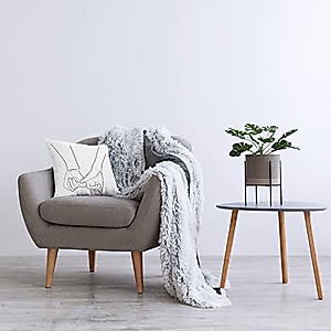 Stupell Industries Fluid Line Abstract Couple Holding Hands Black White Design by ROS Ruseva Pillow, 18 x 18