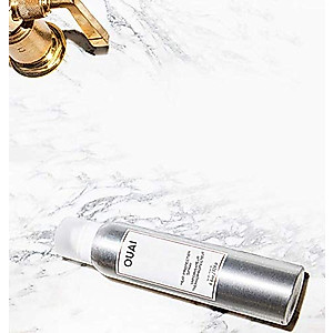 OUAI Heat Protection Spray. An Incredible Multi-Purpose Priming Spray that Provides Heat Protection against heat & styling tools up to 450 degrees Fahrenheit. Great for Colored Hair and All Hair Types