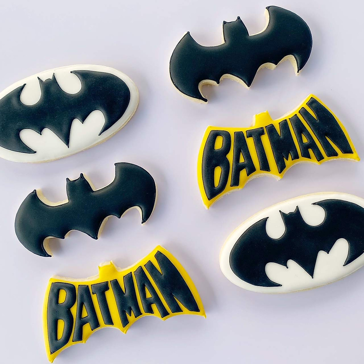 SUPERHERO COOKIE CUTTERS. Inspired By/Compatible With Batman-Themed Logo, Bat-Signal and Bat Outline Symbol Special Occasion/Celebration Cookie Cutters (3 Pack)