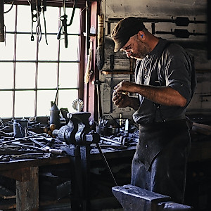 Luiswell Reusable Silicone Ear Plugs, 12 Pairs Noise Reduction Corded Soft Earplugs Sound Canceling Ear Plugs for Sleeping Swimming Shooting Hunting Traveling Concerts Musicians with One Carrying Case